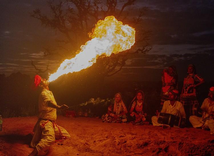 reFocus Awards | Fire Dancer